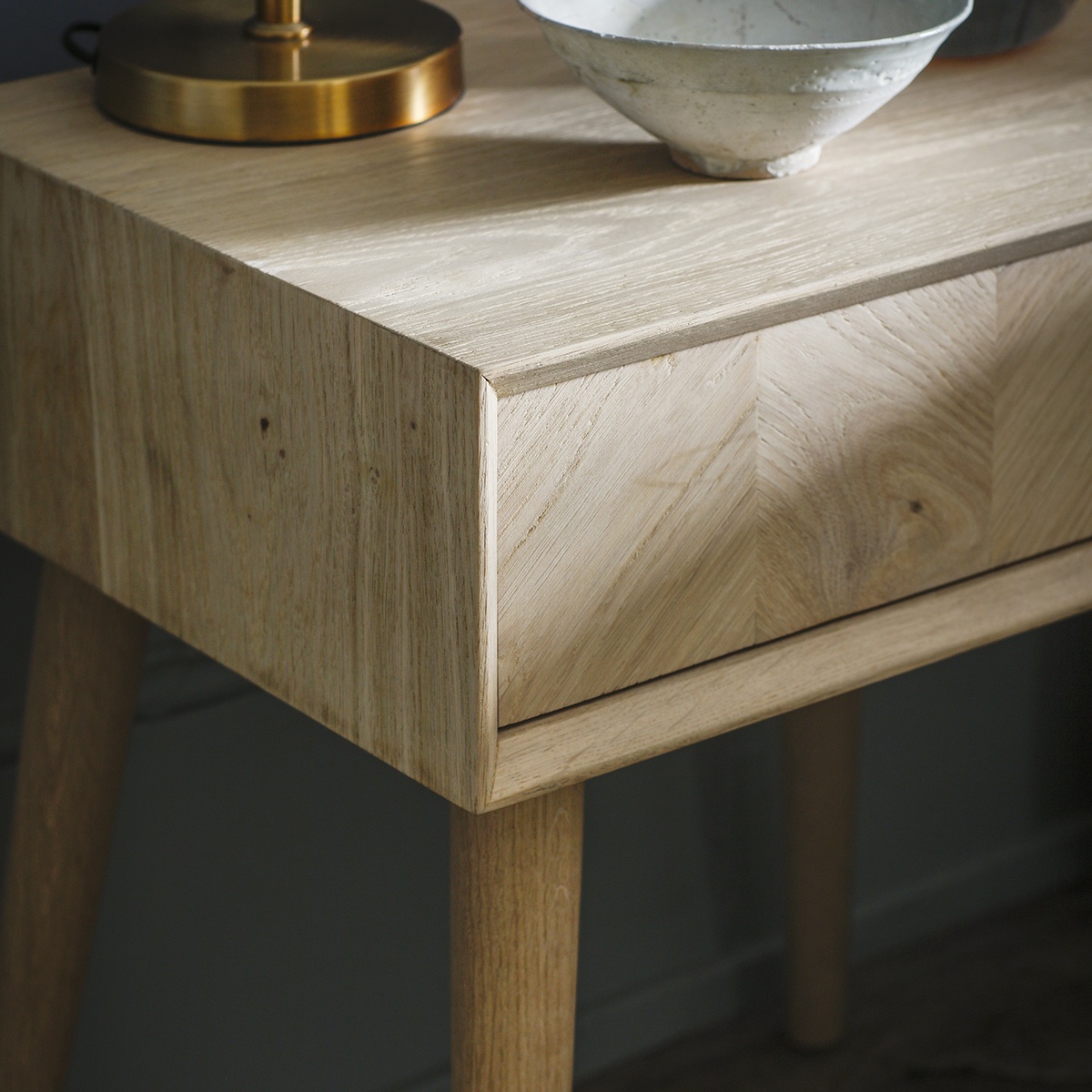 Gallery Milano 1 Drawer Oak Side Table