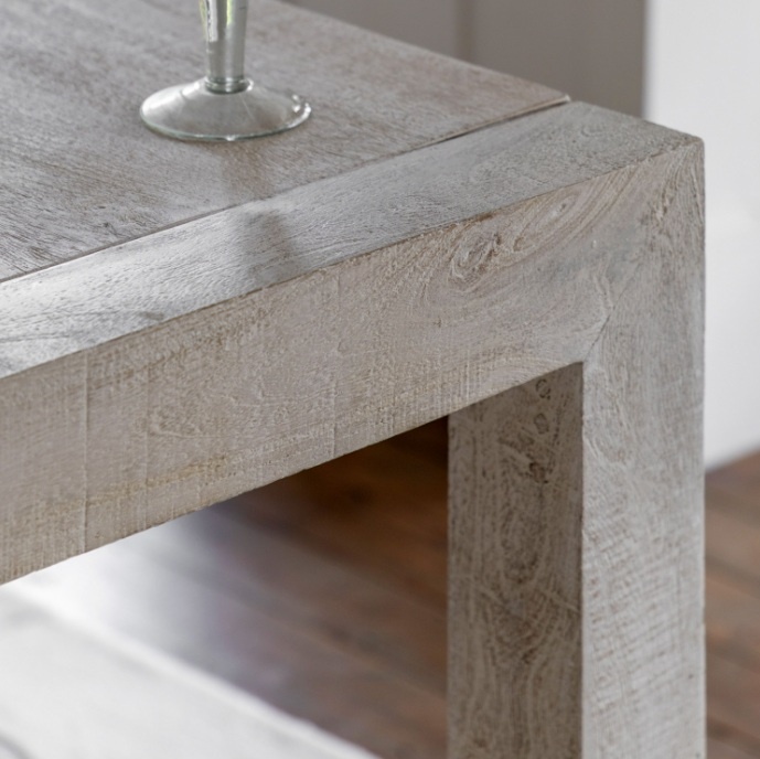 Gallery Iowa Dining Table Whitewash