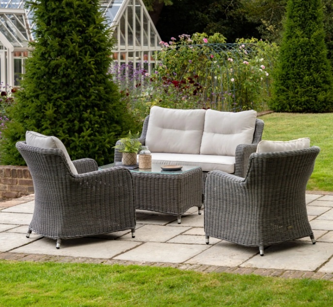 Gallery Windsor Lounge Set