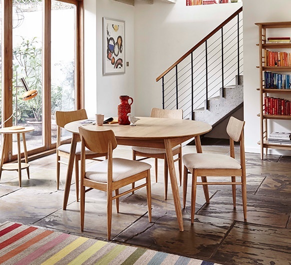 Ercol 3660 Teramo Small Extending Dining Table | Brentham Furniture
